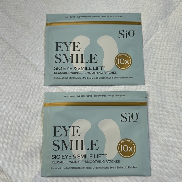 Sio | Skincare | Sio Eye Smile Lift Reusable Wrinkle Smoothing Patches ...